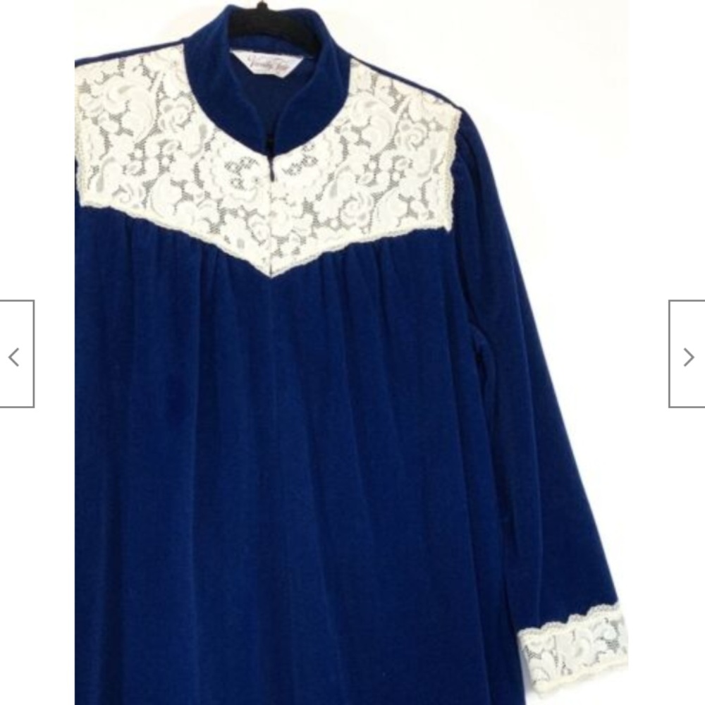 Vanity Fair Vtg Long Velour Lace Robe Housecoat - Gem